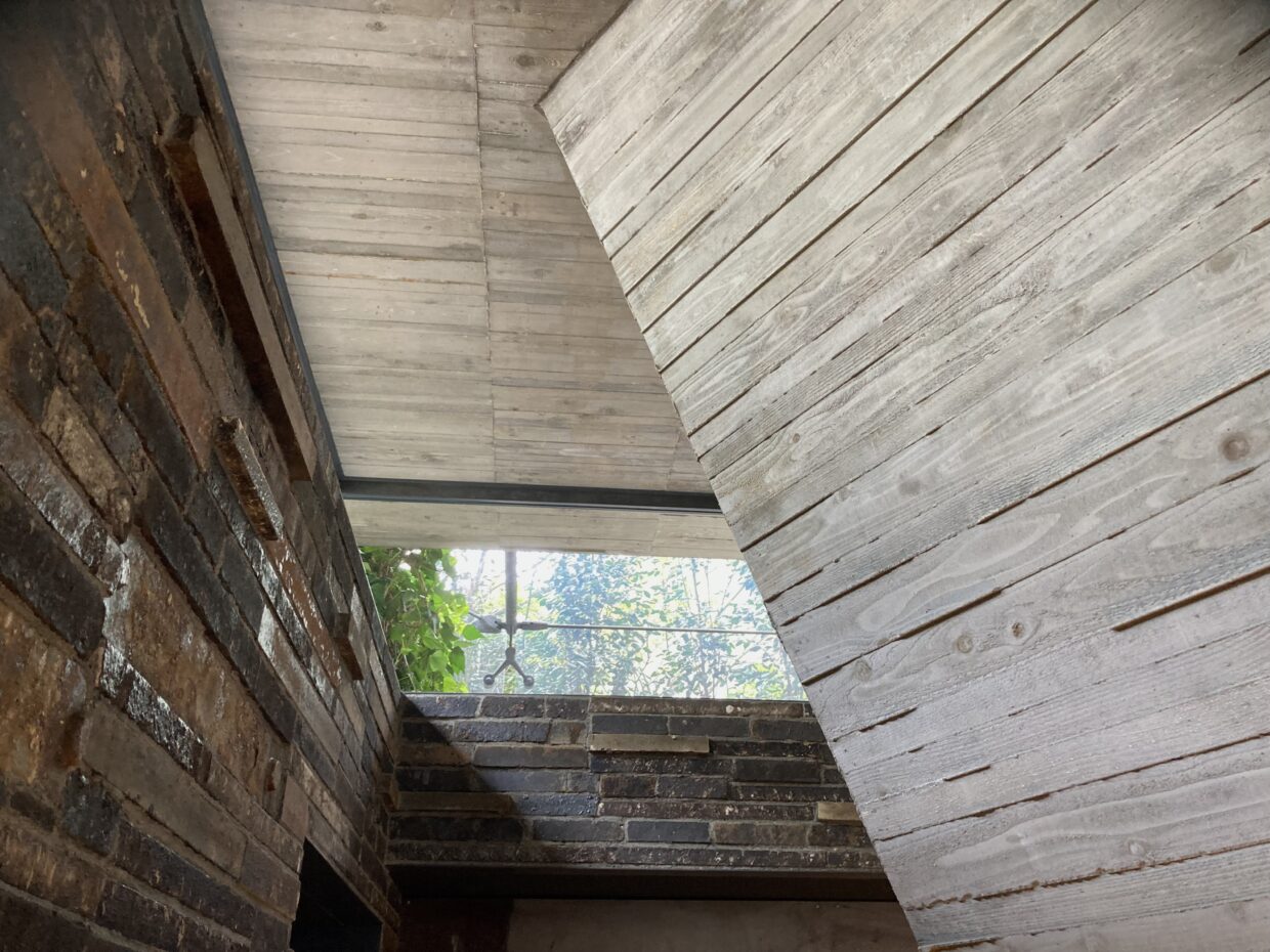 “Kioi Seido”, a stunning building in Tokyo with no specific purposes