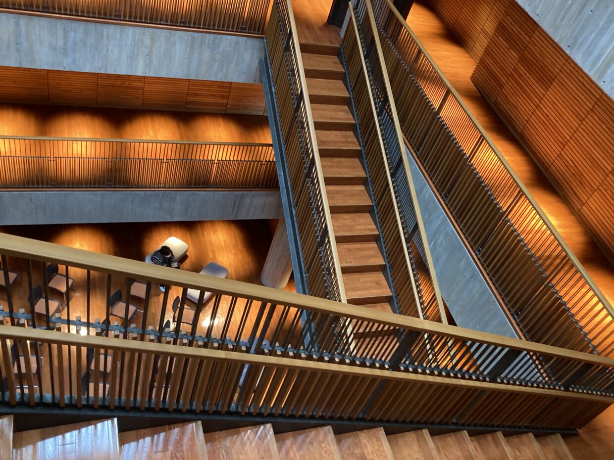 “Kioi Seido”, a stunning building in Tokyo with no specific purposes